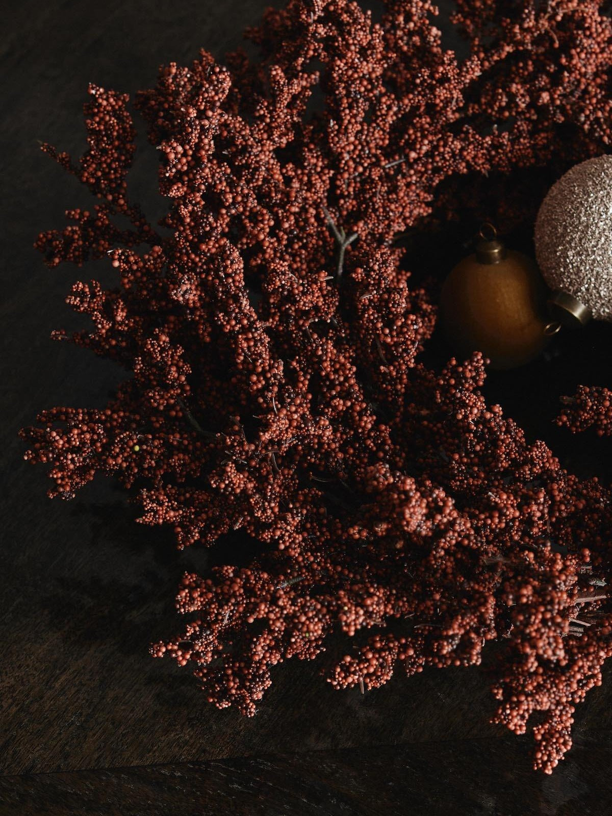 Berry Cluster Korpo Red Wreath | Faux Wreath Artificial Berry Wreath ...