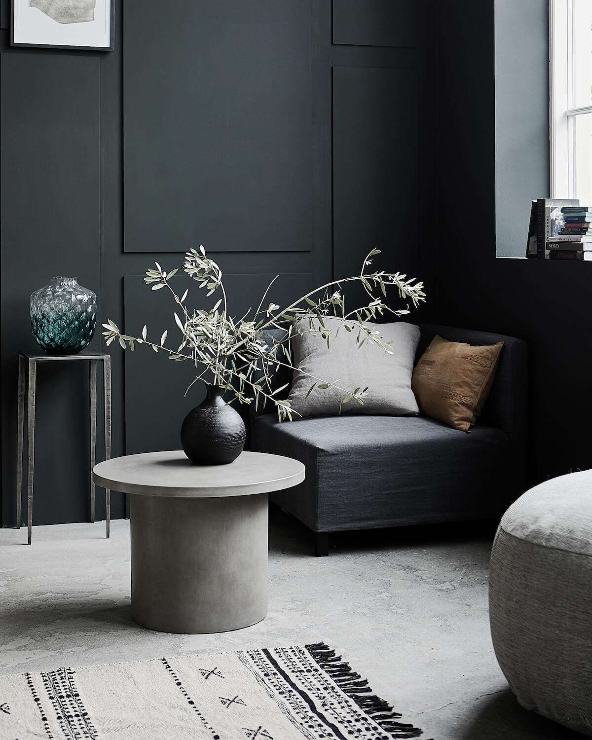 Reena Vase Koto Brown Black Small | Aluminium Vase | Sustainable ...