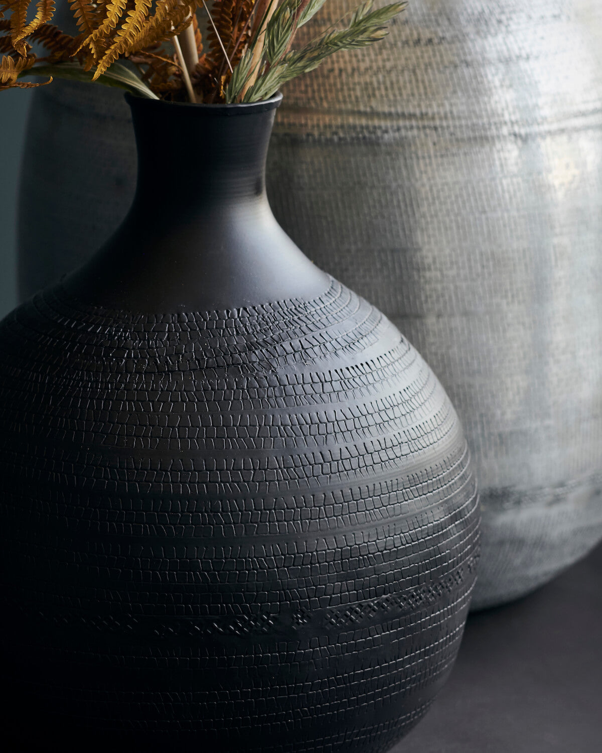 Reena Vase Koto Brown Black Small | Aluminium Vase | Sustainable ...